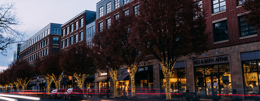 Celebrate the Holidays with College Row – Filling's